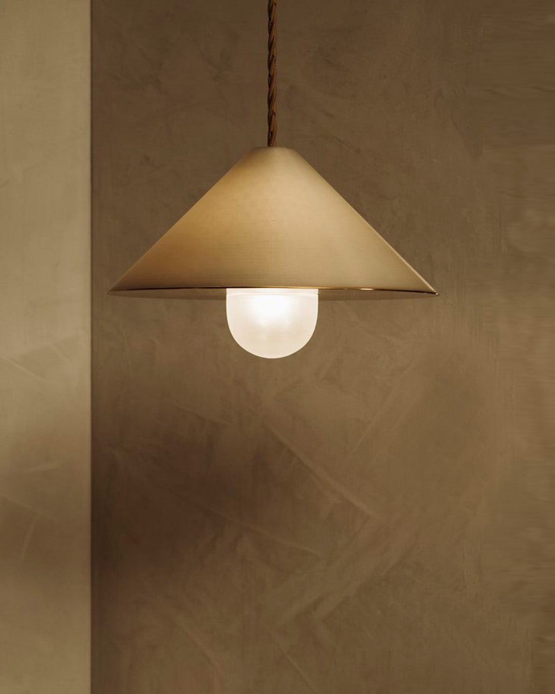 Designer Lighting | Modern & Unique Lighting Collection – Modern Metier